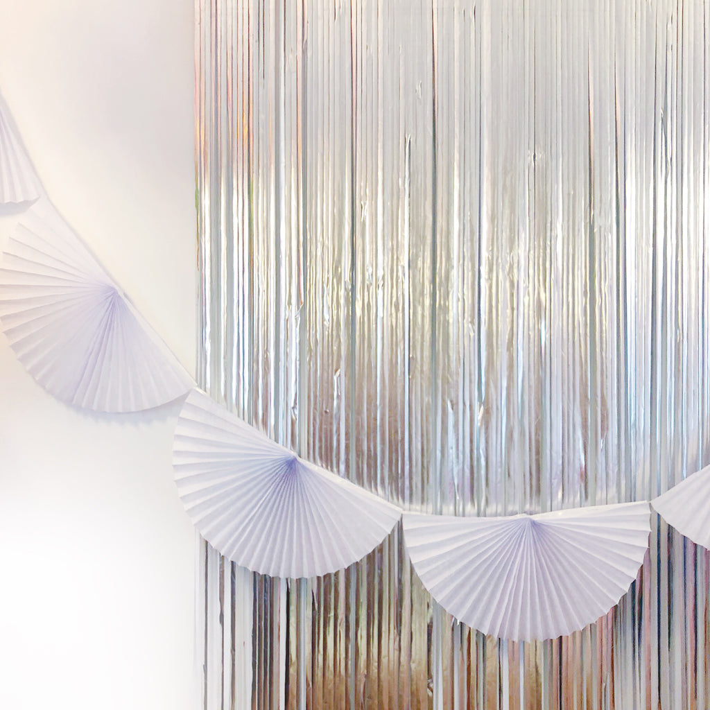 White Fan Tissue Garland – Festive Collective